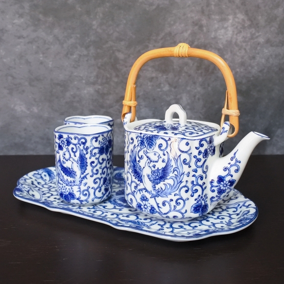 Vintage | Dining | Vintage Japanese Blue White Phoenix Bird Teapot Cups ...